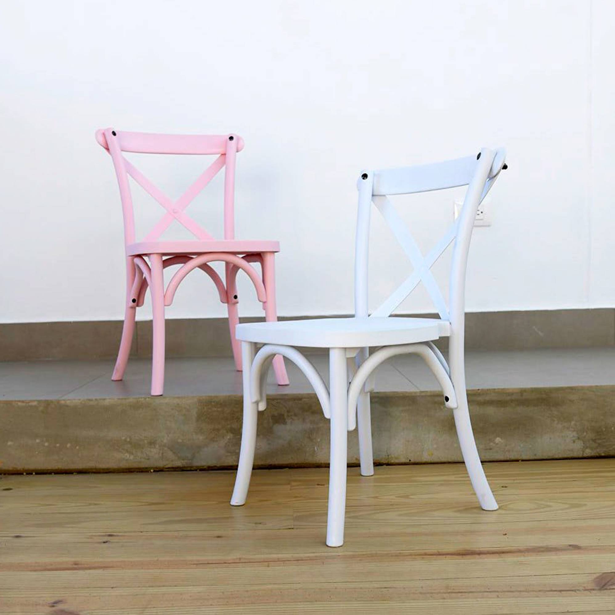 SILLA CROSS BACK BLANCA PARA NIÑOS – Eventos Del Cibao